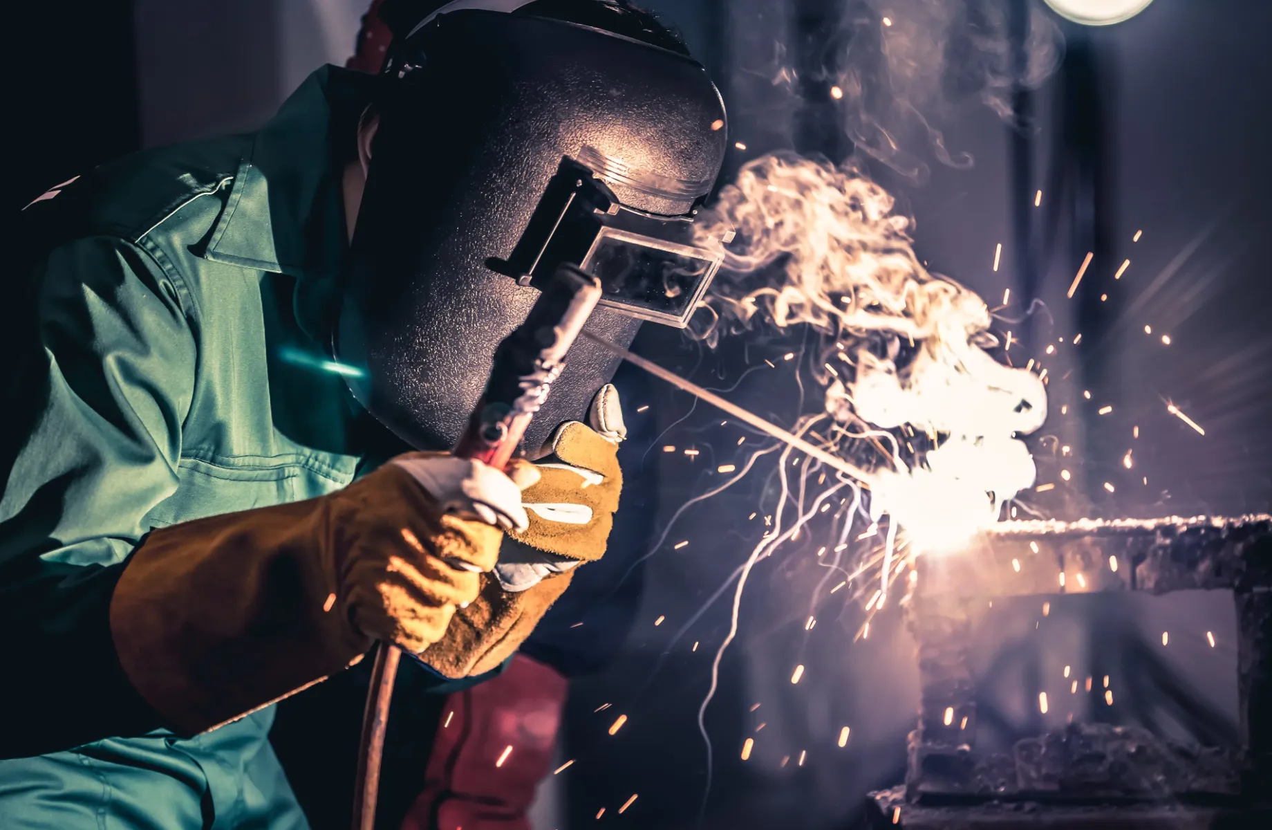 Three Types of Welding Machines Explained: SMAW, MIG, TIG